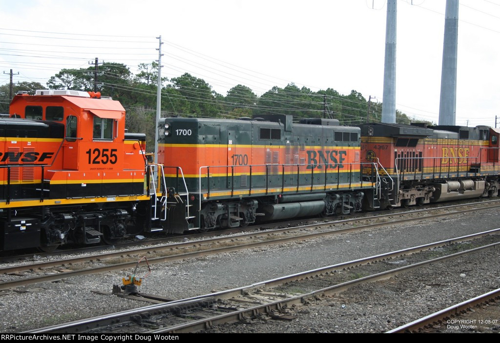 BNSF 1700